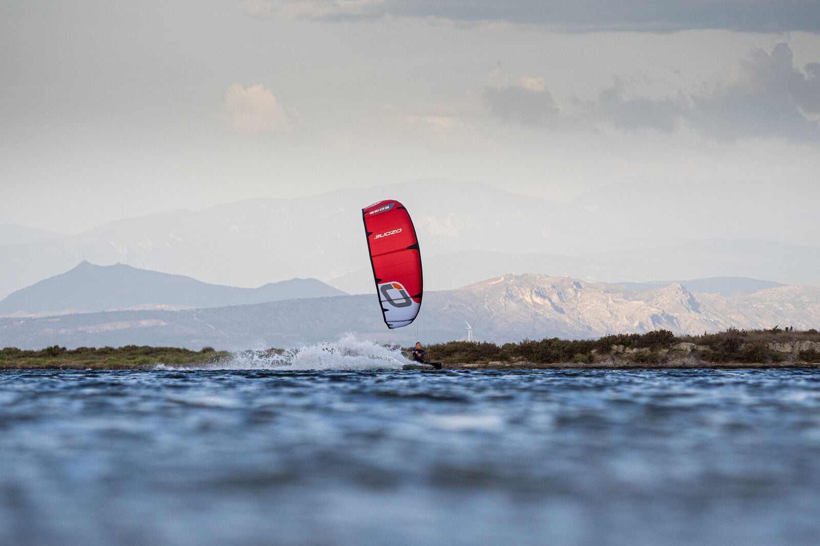 Ozone Edge V12 Kite Only – Kitepower Australia